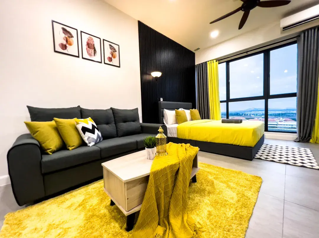 Bell Suites - Klia Transit Train - Sepang - Pahang