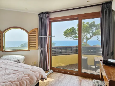 Tteuribada Pension - 済州