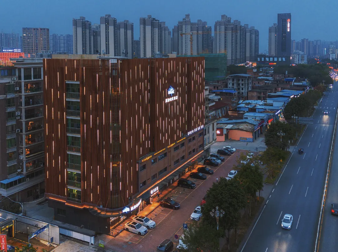 Shark Video Hotel - Qingyuan