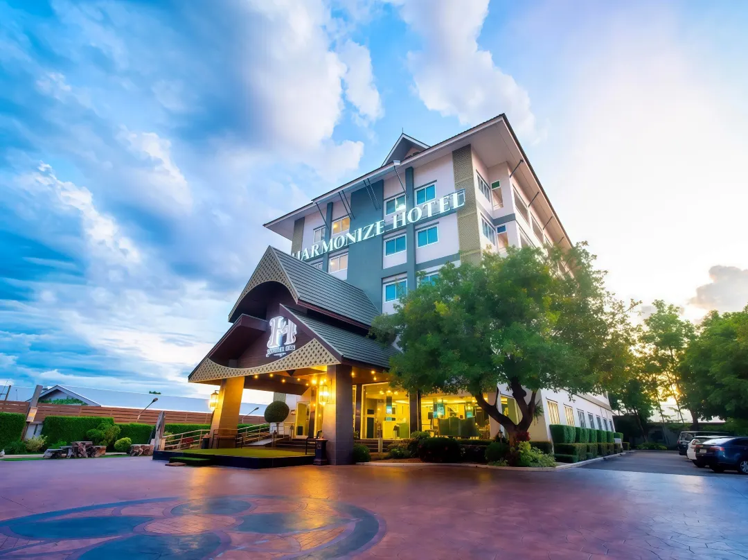 Harmonize Hotel Chiang Mai - Chiang Mai