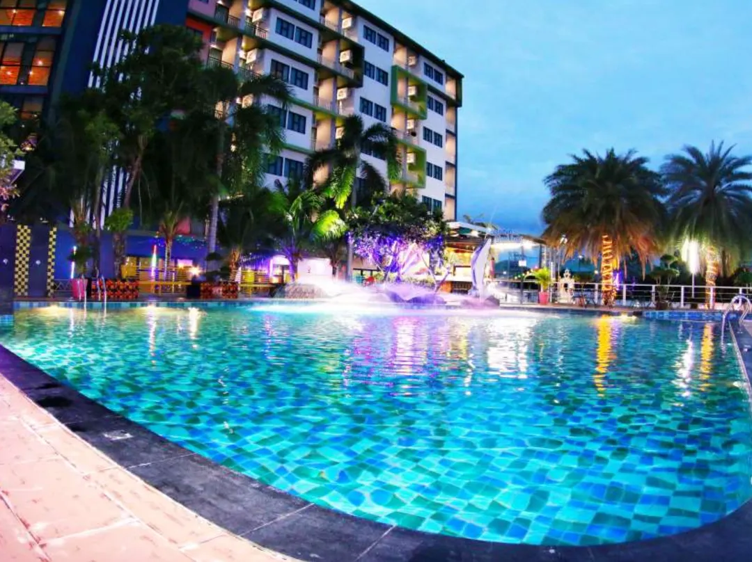 Arthitaya Green Nature Hotel & Lakkhana Poolside Resort - Pattaya
