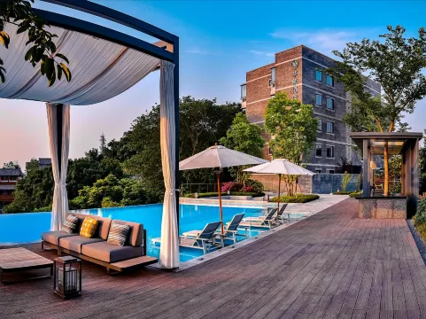 Chongqing Huafang Hotel - Chongqing