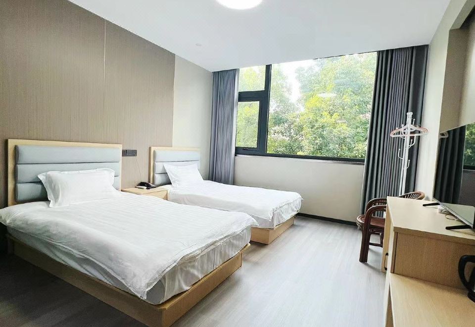 Shanghai Jiufang Holiday Hotel(上海久方假日宾馆), Shanghai - Book with Updated ...