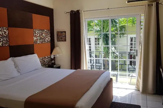 Christar Villas Hotel - Kingston