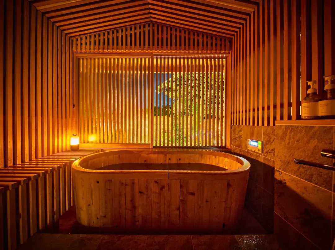 Tetsu-juro （Former Ogunis Residence） ,  Himeji Castles Back Parlor-like"400-year-old Inn" - 히메지시