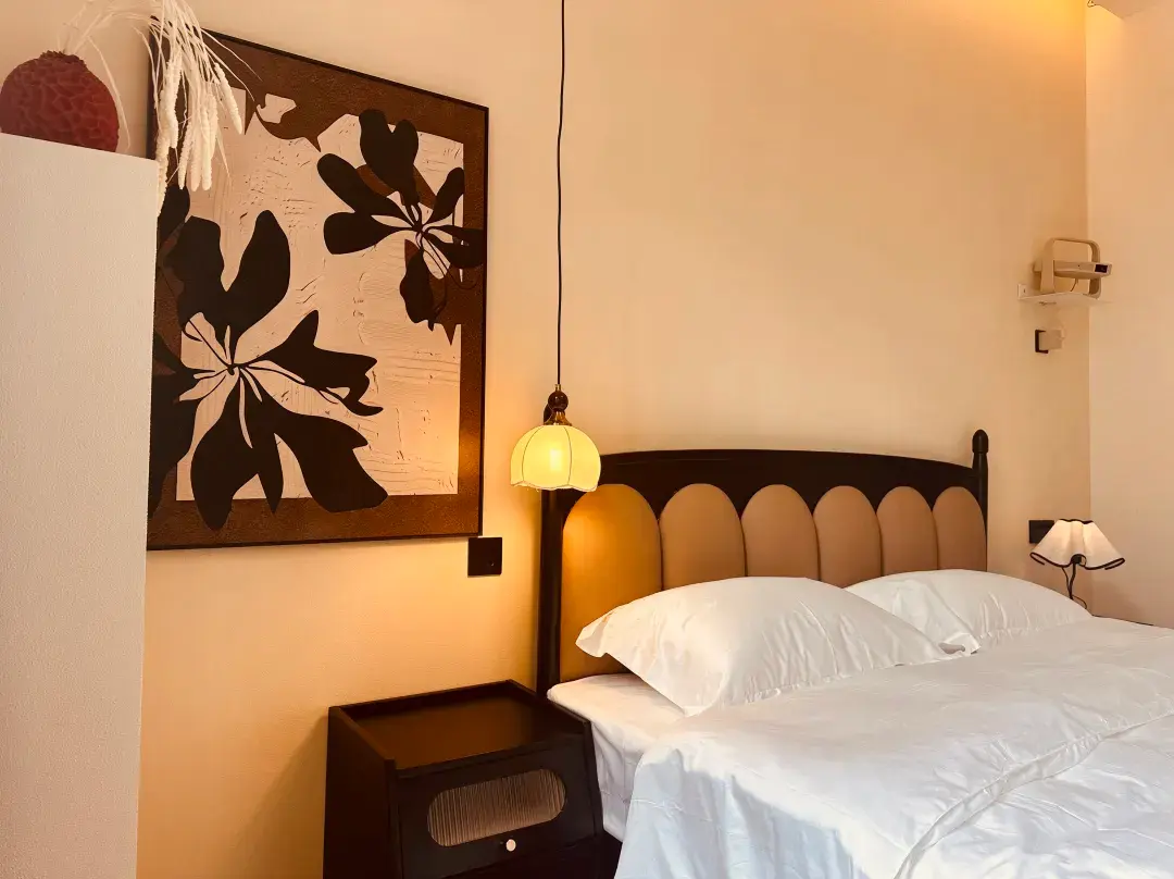 Eryuechun Light Luxury Homestay - Chengdu