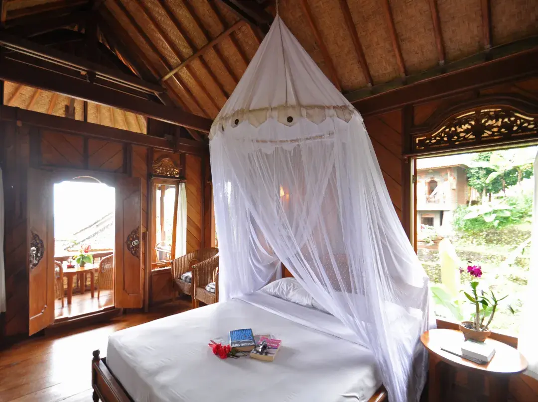 Puri Lumbung Cottages Restaurant And Spa Munduk - Munduk