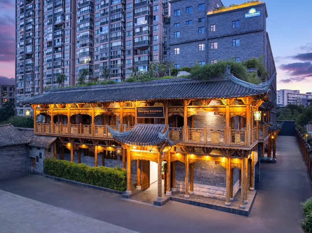 Chengdu Renmin South Road - Chengdu