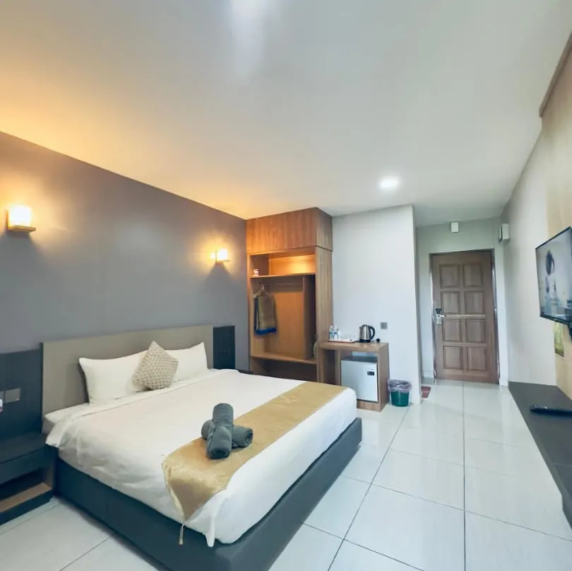 Grand Village Inn - Pantai Cenang