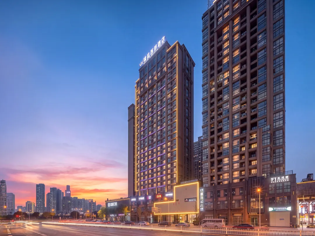 Grand Kingtown S Hotel - Chengdú