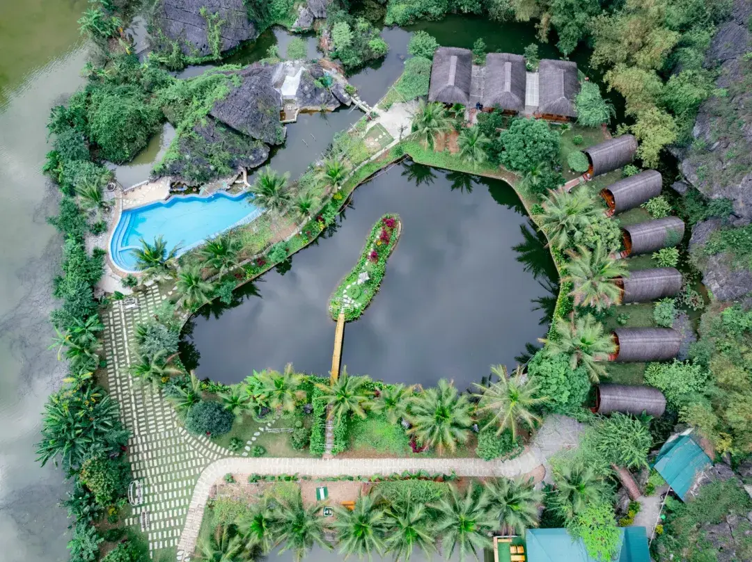 Fairy Mountain Retreat - Nam Dinh