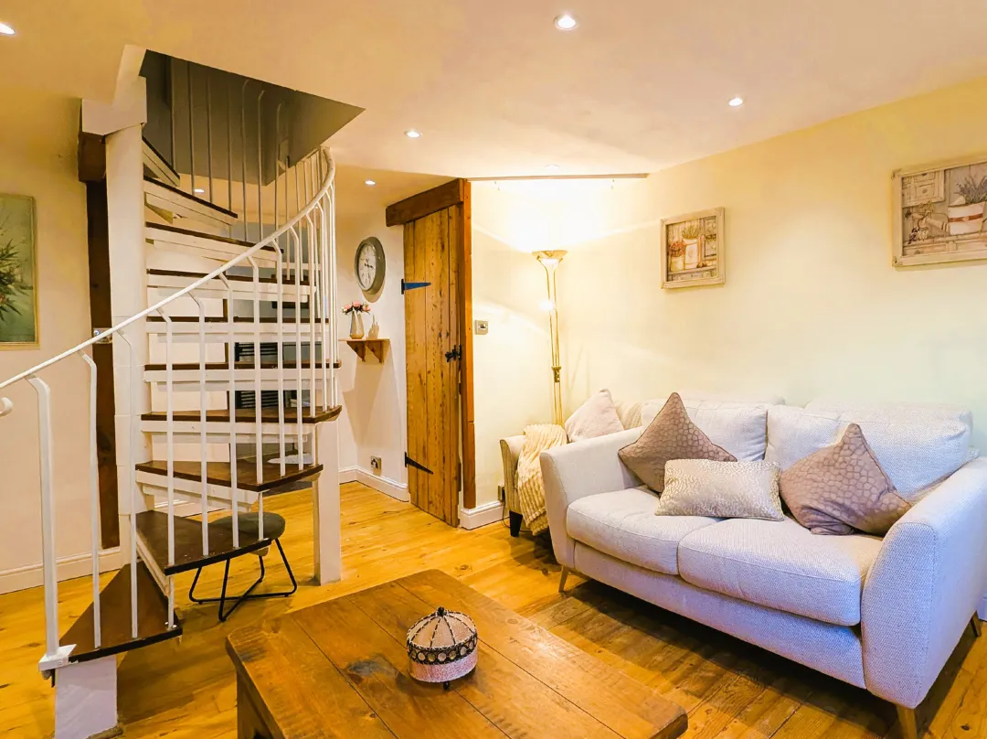 Stone Cottage, Own Parking & Ev Charger -Buttercup - Chipping Norton