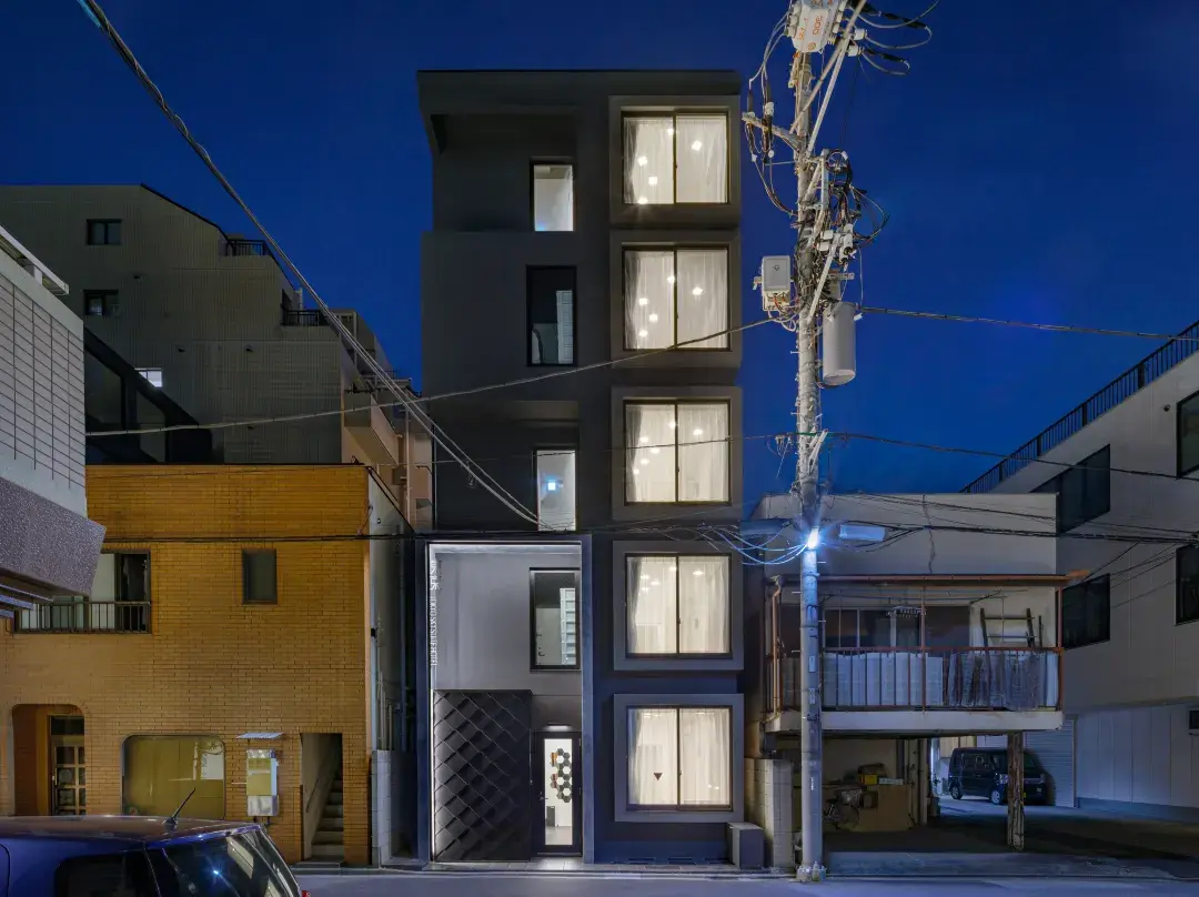 Tokyo Sky Suite Hotel - Asakusa