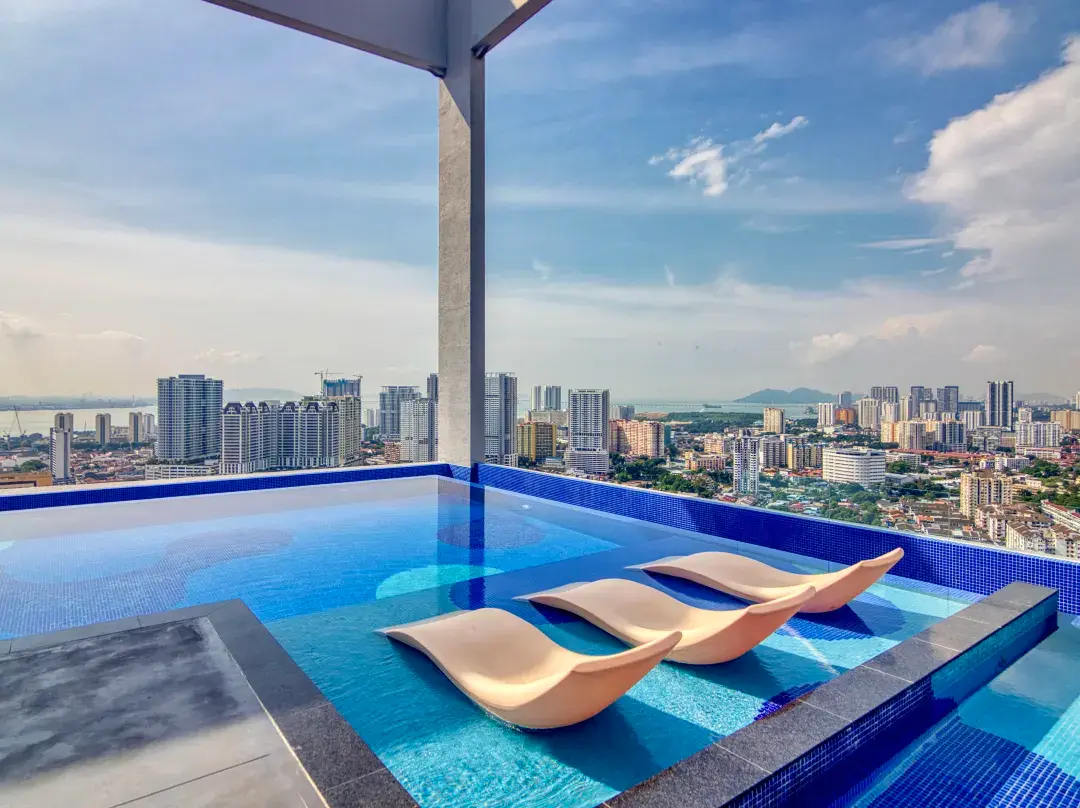 22 Macalisterz By Alv - George Town