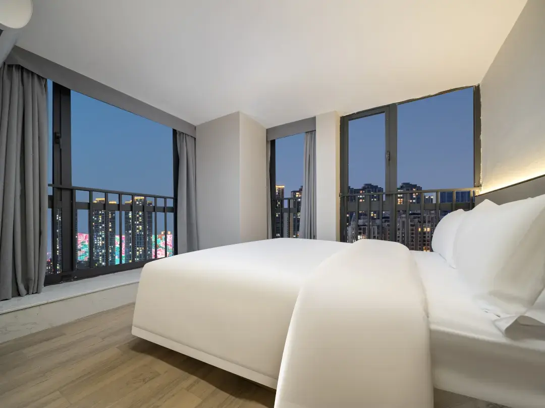 Jinyun Design Mansion - Canton / Guangzhou