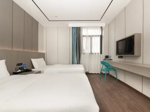 Huijin Business Hotel - Luzhou