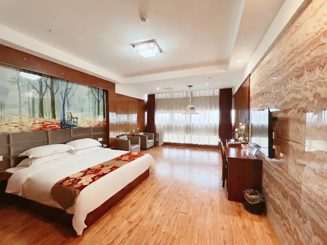 Yichun Yiju Hotel - Yichun