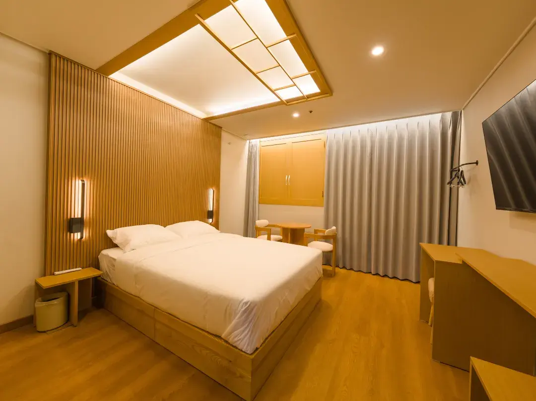 Restia Hotel Gimhae Jangyu - Gimhae-si