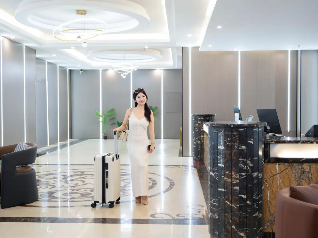 Xinlanwan Holiday Hotel - Danzhou