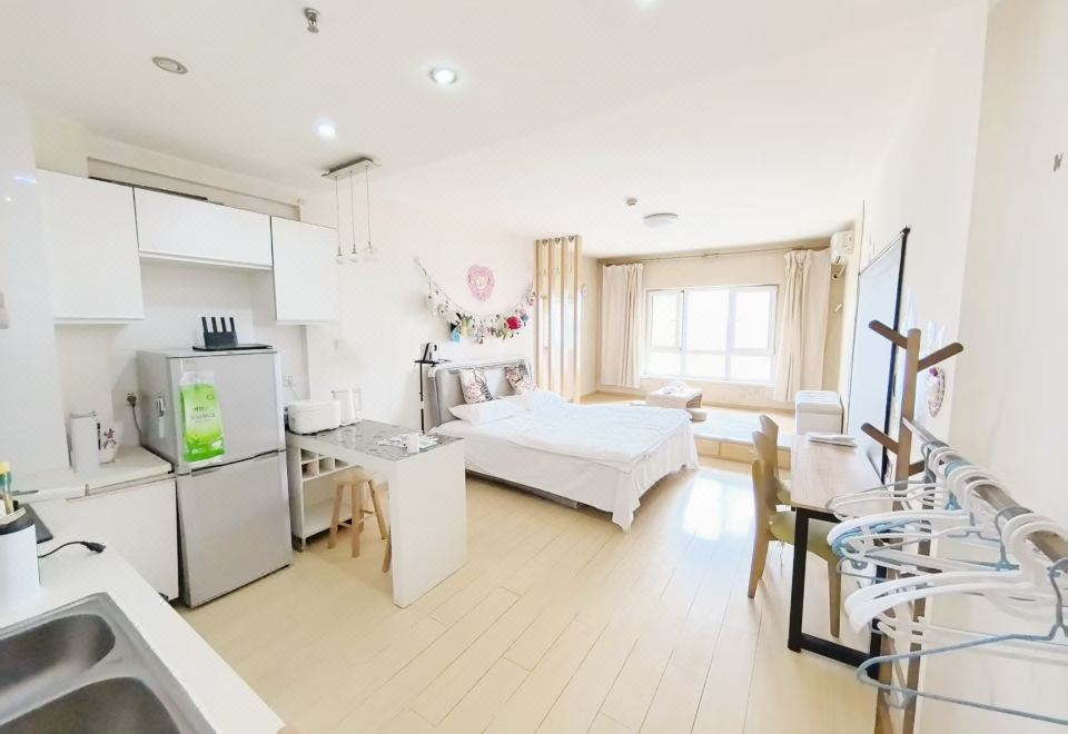 TONY&SYA FOREVER HOTEL(峻雅情宿) 最新特別料金で宿泊予約-大連 | Trip.com