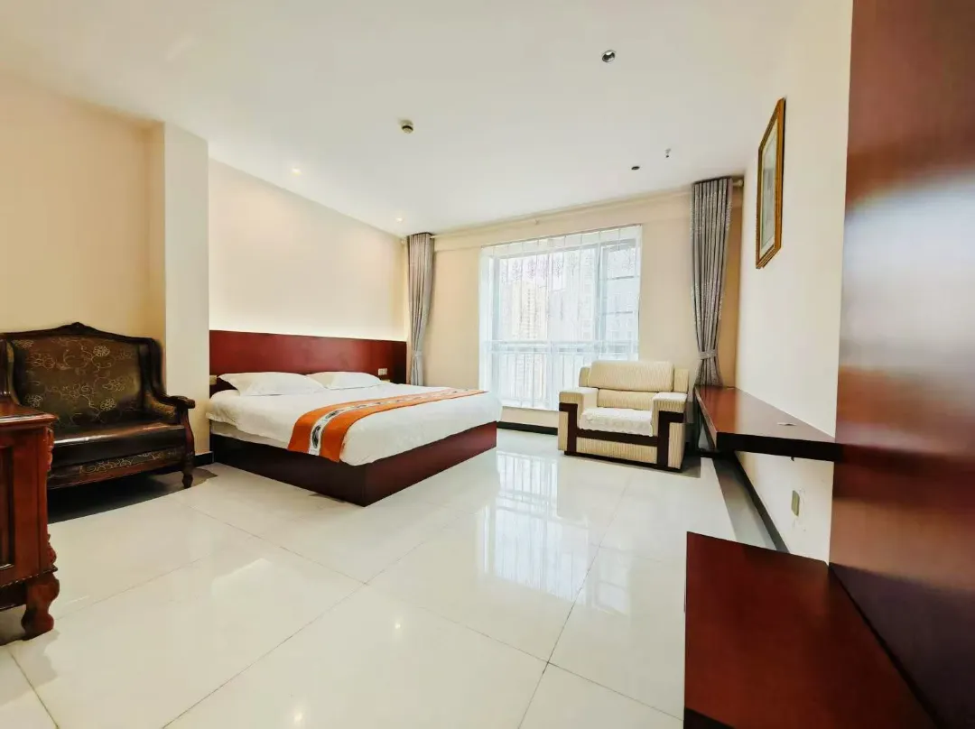 Kunming Runjin Hotel - Kunming