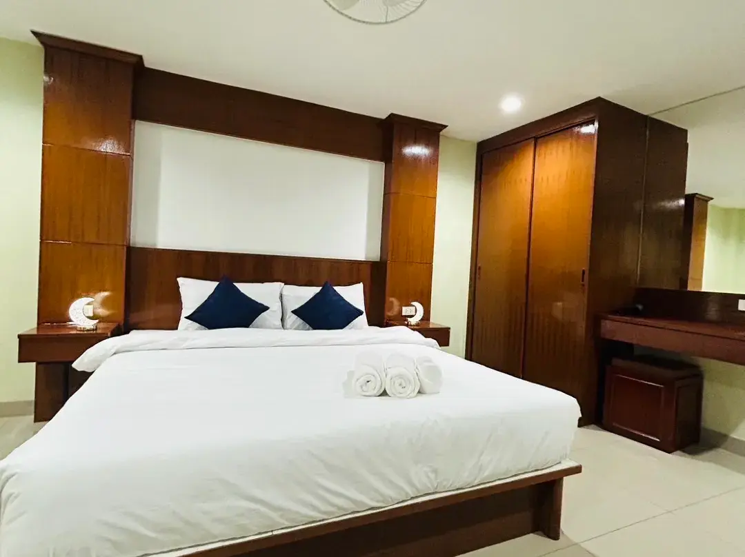 Royal Star Suites Pattaya - Pattaya