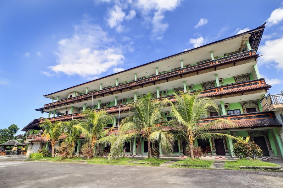 Collection O Bali near Terminal Ubung formerly Batukaru Garden Hotel ...