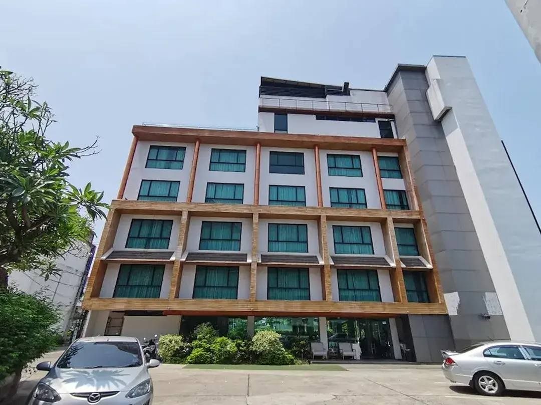 Holatel Hotel Phitsanulok - Phitsanulok