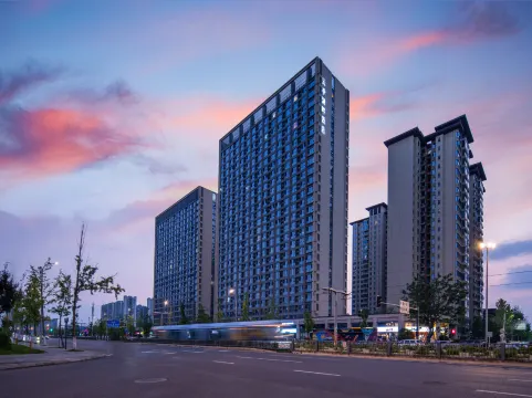 Yunji Hupan Hotel - Chengdu