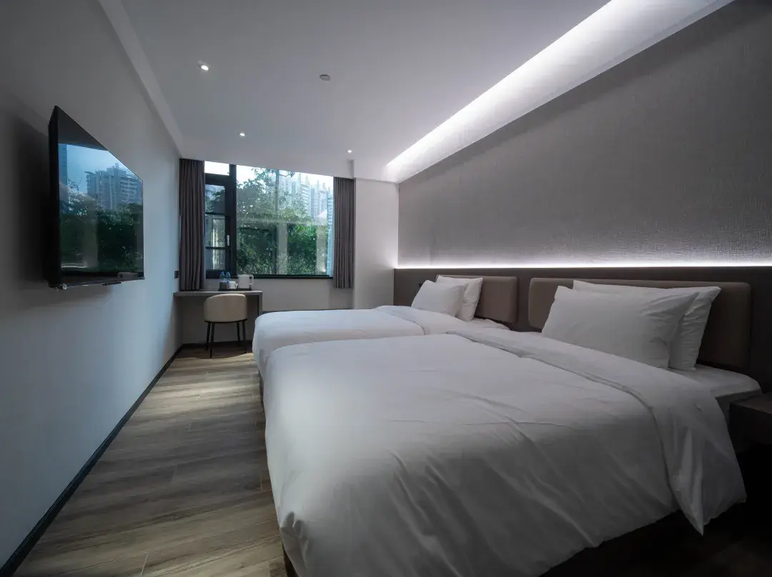 Meet Hotel - Cantón