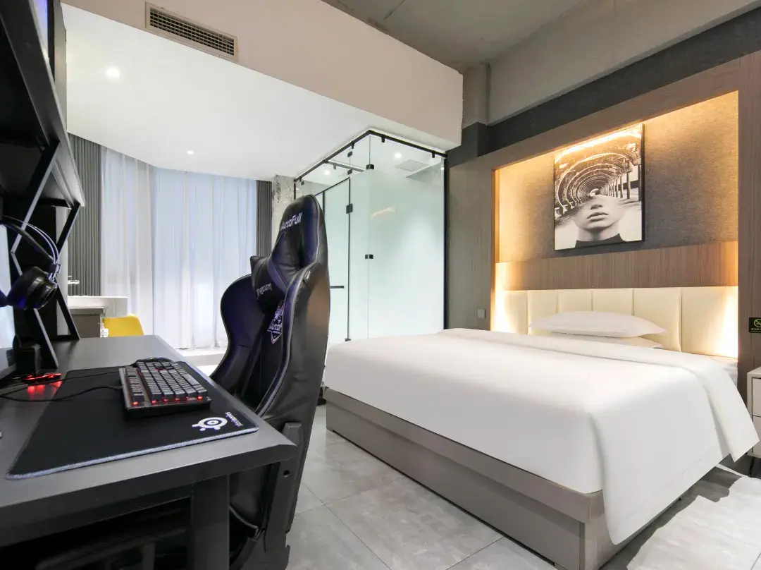 Fengchaole Esports Hotel - 南陽市