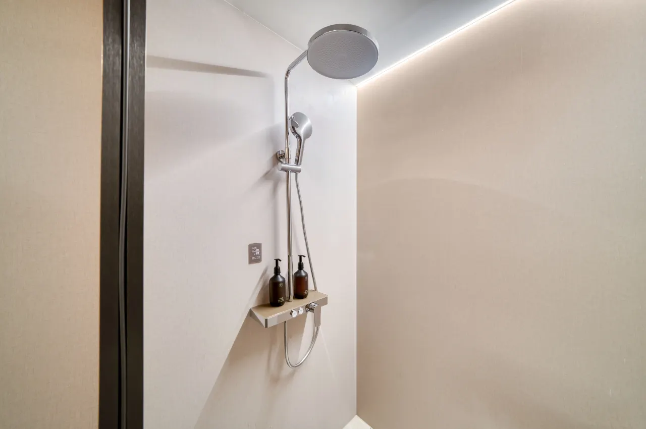 JI Hotel (Hangzhou Wulin Square Shentangqiao) - Check 67 Photos | Trip.com