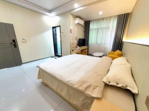 Xinyue Meisu - Tongren