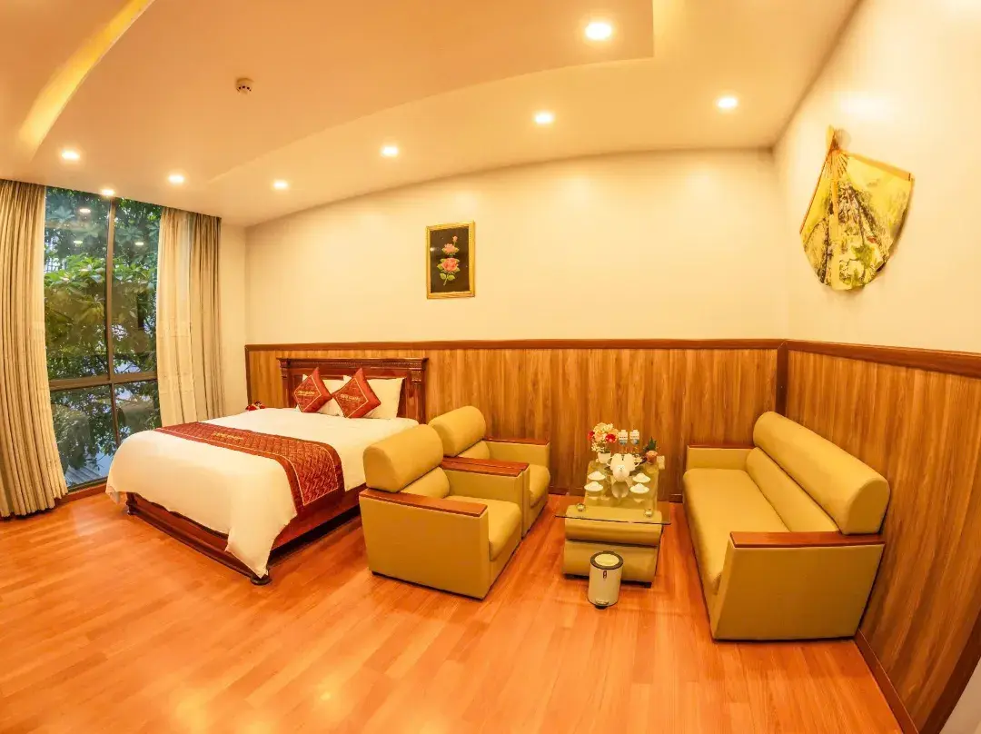 Chau Giang Hotel - Thủ Dầu Một