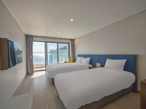 Y Collection Haeundae Beach - Busan