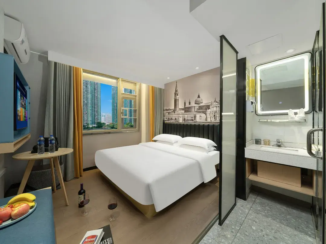 Lan Yu Hotel - Canton / Guangzhou