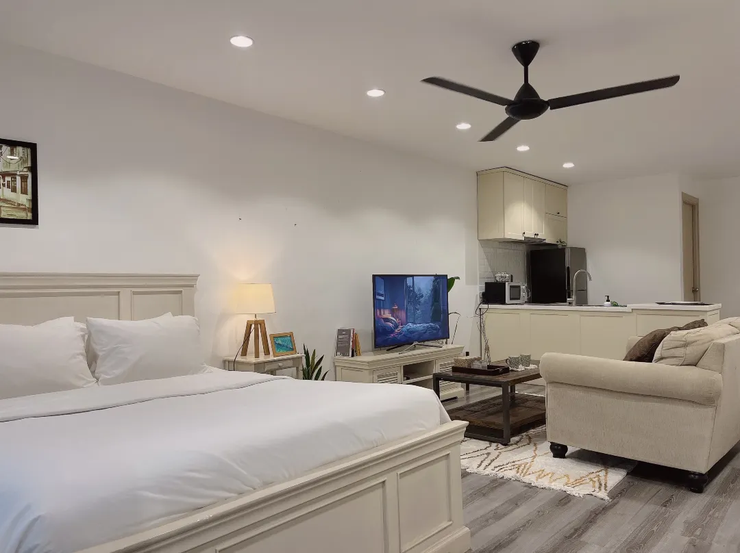 The L’anmien Saigon District 3 By Tan Dinh Church - Ciudad Ho Chi Minh