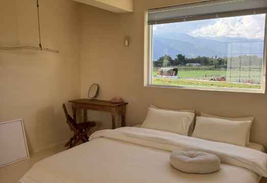 DaLi. Seagull Island: Forest-Themed Nature ·Terrace Sunset View ...