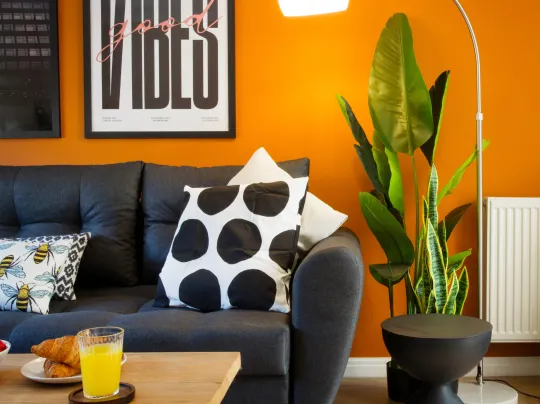 Comfy 3-bed City Home • Parking • Near Deansgate - Salford