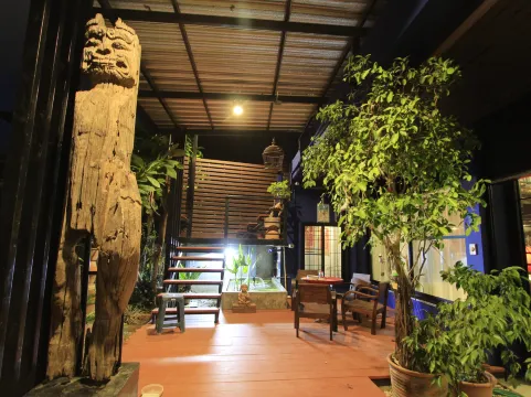 Chez Pom - Chiang Mai