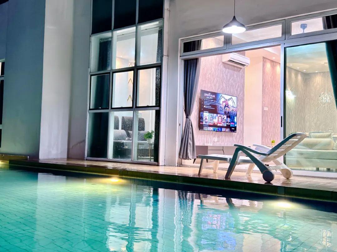 Ksl City Mall 7-10pax Netflix|smarttv (Kk) ) - Johor Bahru