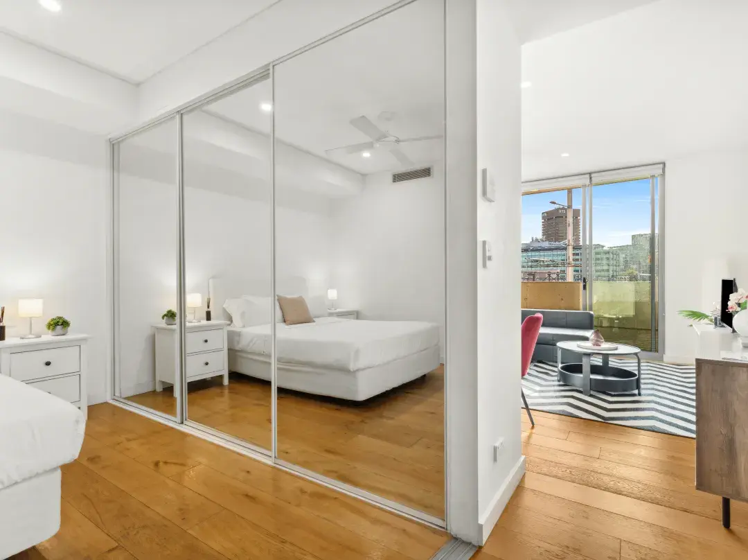 Central, Modern 1 Bedroom With Air-con & Balcony - Surry Hills