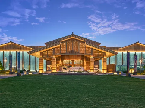 Hanzhong North Shore Yunjing Hotel - Hanzhong