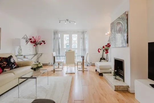 Modern Tower Bridge 3br House - London, UK