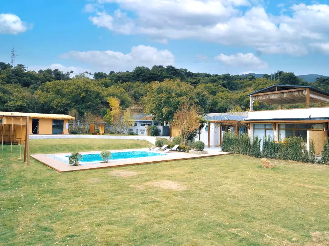 Xunanli Village - Beijing