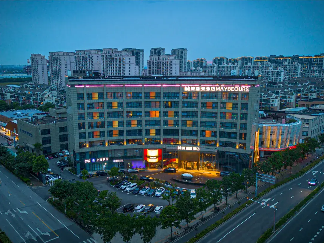 Shanghai Maybeours Hotel - Shanghai