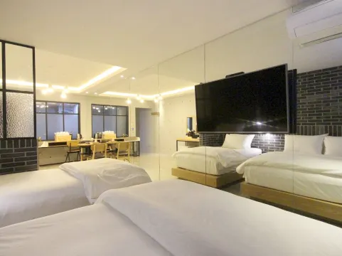 Daegu Boing Hotel - Daegu