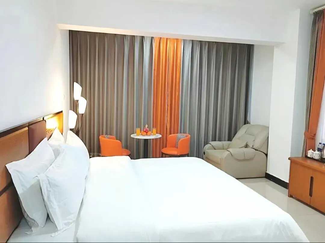 Dali Yaqi Holiday Hotel - Dali