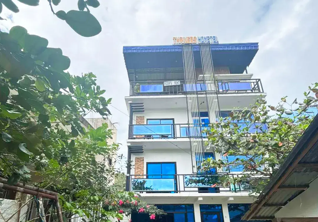 Thrivers Hometel White Beach Puerto Galera - Puerto Galera