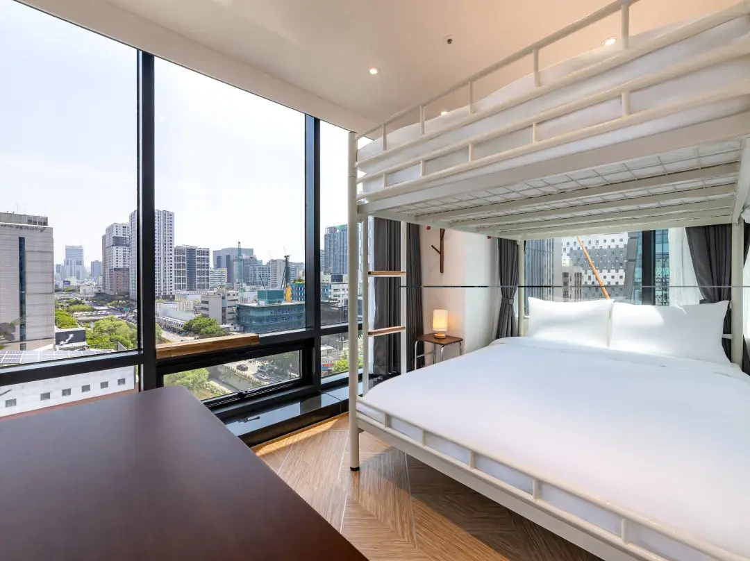 Hotel Lets [Above] - Goyang